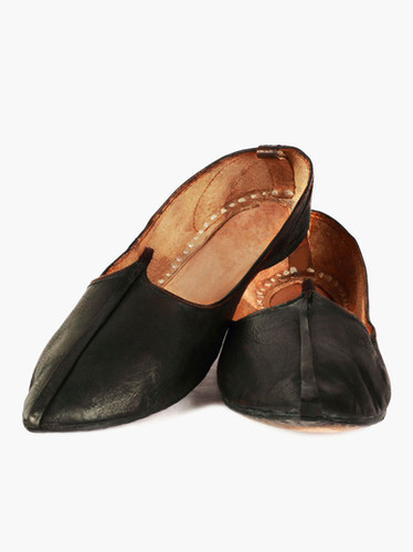Hand-stitched Traditional Black Jodhpuri Juties, in Pure Leather ...