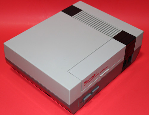 Nintendo Entertainment System (NES) | NORTH POLE RETRO