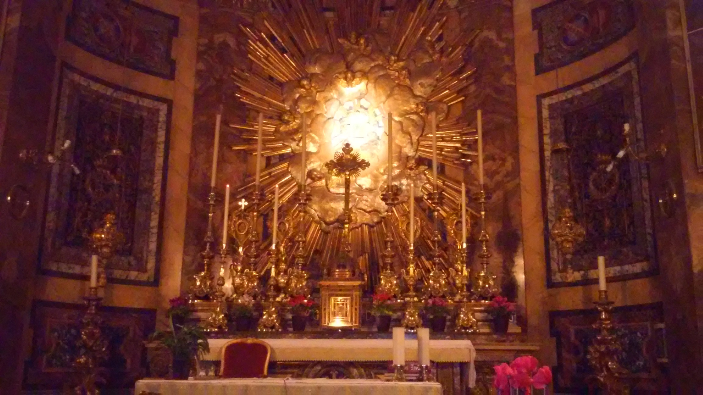 INTERIOR CASTLE | Lainie Diamond