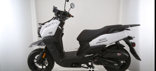 SuperMach 200cc EFI | ScooterMania.com