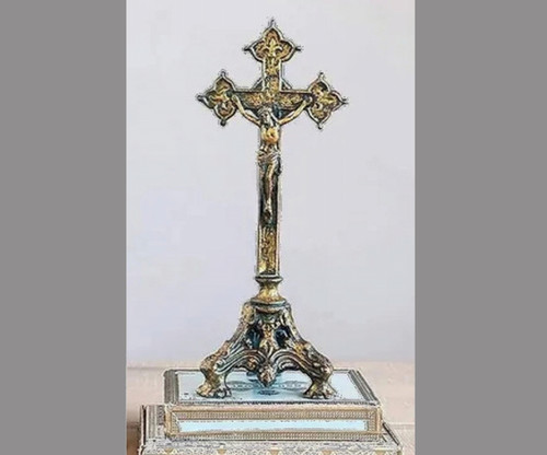 Metal Vintage Reproduction Cross | Chateau Charmant
