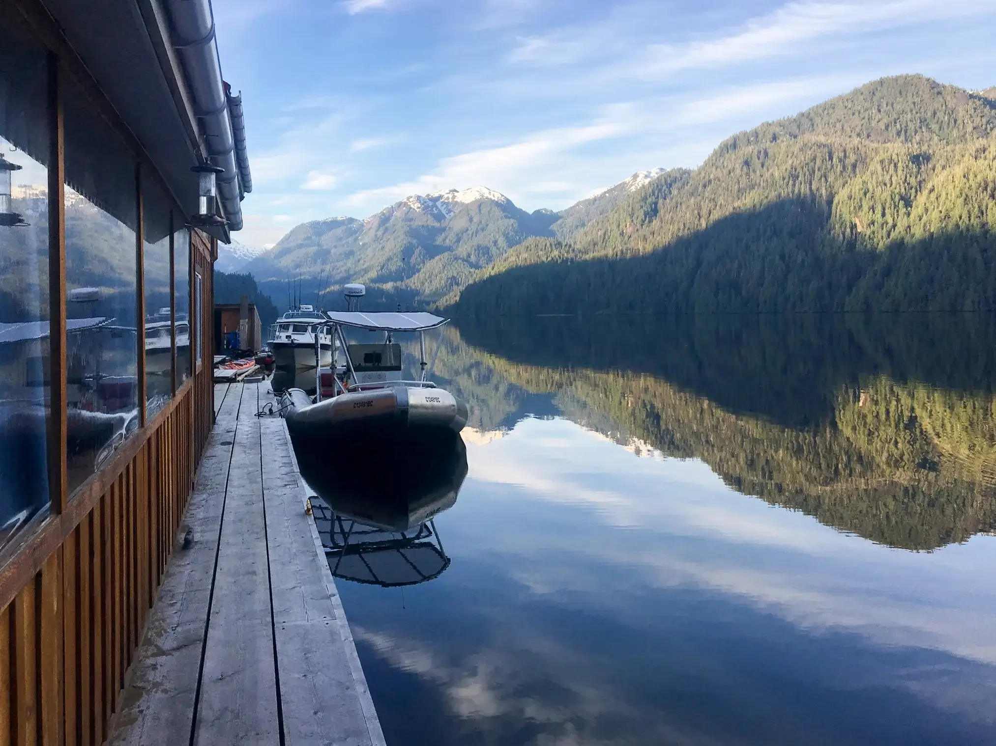 Wilderness Adventures | Grizzly Bear Viewing Retreat | British Columbia