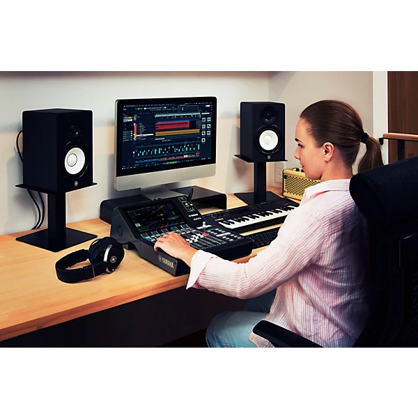 DM3S Professional 22-Channel Ultracompact Digital Mixer : Yamaha ...