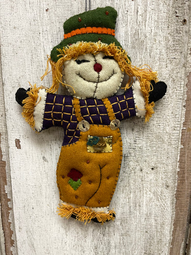 Scarecrow W/Acorn Pocket | Artisan Home