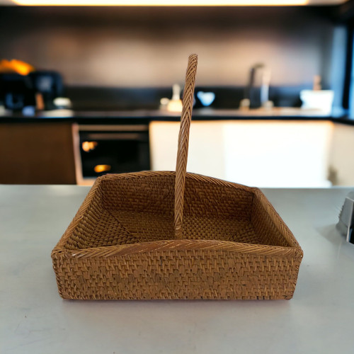 Balinese rattan square single handle basket | MERAKI