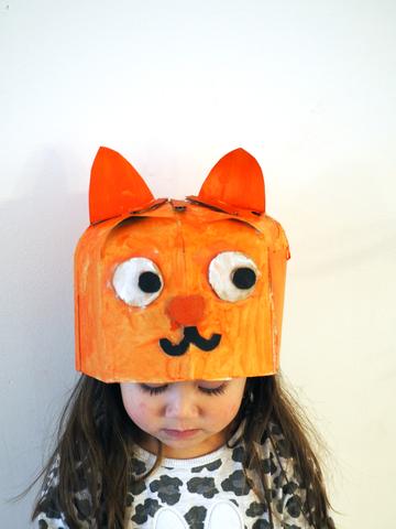 [Step-by-step Instructions] How to Make a Simple Milk Carton Hat