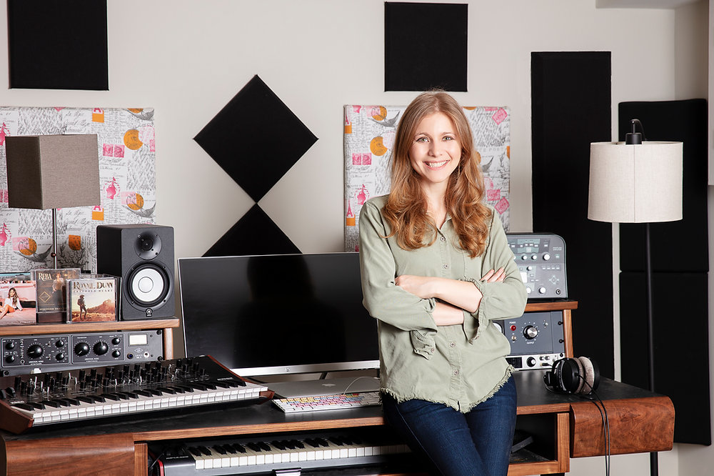 Nashville Female Producer Makes History with Country Music Single