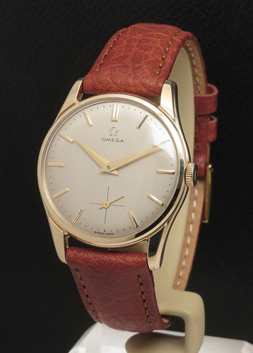 Solid 9ct Gold Classic Omega Calibre 267 c1960 | Mysite 2