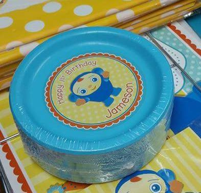 Personalized 7" Party Plates | Solutions Giant