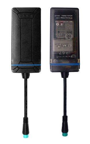 J16W IP67 Waterproof 4G Standard Vehicle GPS Tracker | THINGSYS