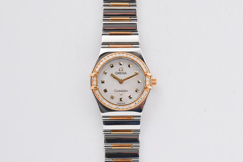 Omega Constellation Diamonds 1376.71.00 Papers and Pouch | TimeMerchants