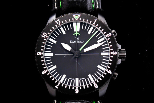 Damasko DC80 Center Chronograph with Box Bill 2019 | TimeMerchants