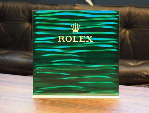 Rolex Display Green Waves Pattern 9x9 Inches with Aluminium Base ...