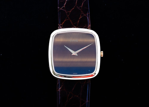 Piaget 9772 TV Shape Tiger Eye 18k Gold 30.5mm Manual Wind | TimeMerchants