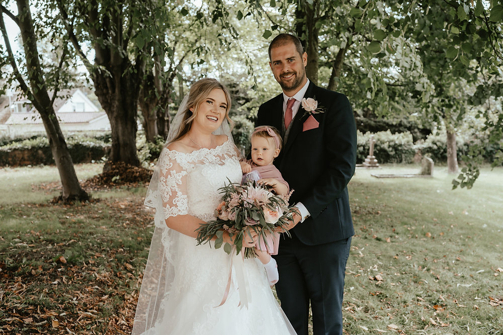 Wedding day in Essex with Jen and Sam