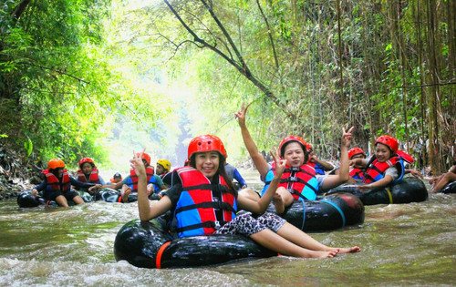Tradisi Tubing Sungai Niagara | Desa Wisata Jambu