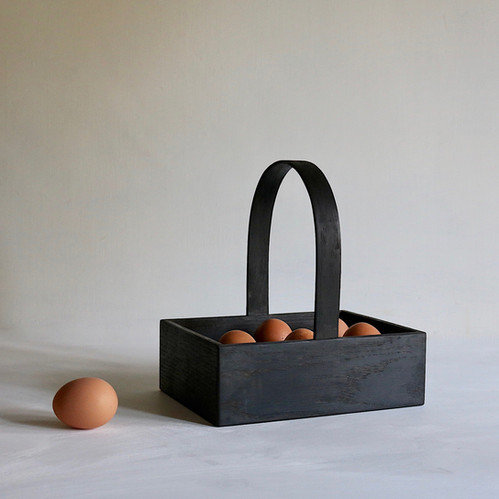 Egg Trug in Blackend Oak | Flavelltrading