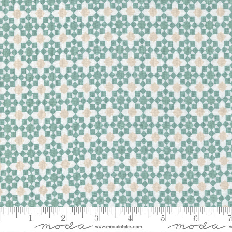 Pasty Shop Quilts | Lella Boutique | Moda Fabric Jelly Rolls Layer Cak