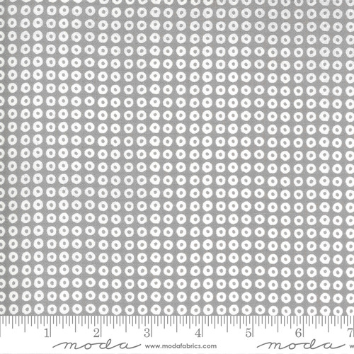 Spring Chicken 55527 16 Gray Moda Sweetwater | Mysite