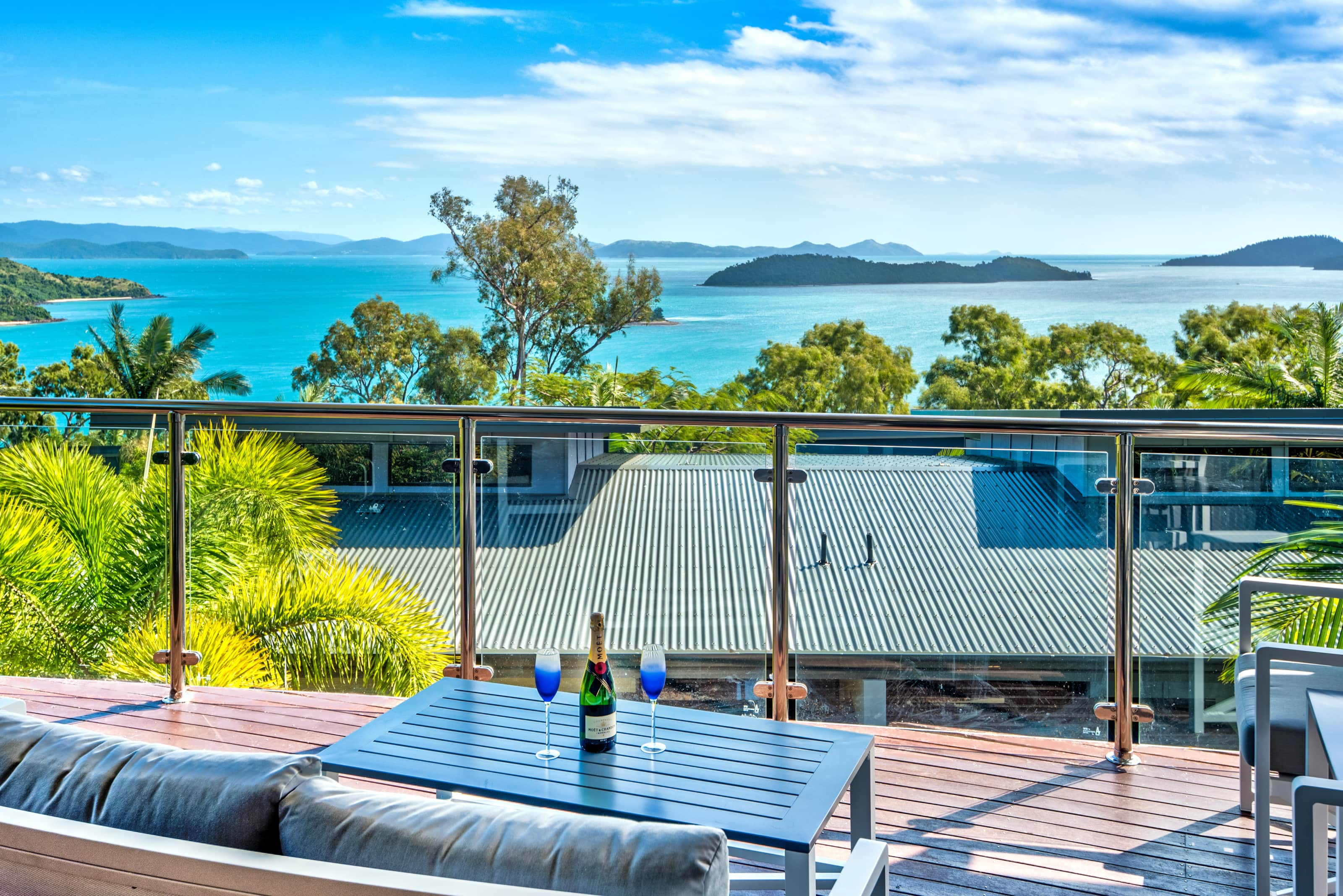Pinnacle 9 | HIHA - Hamilton Island Holiday Accommodation
