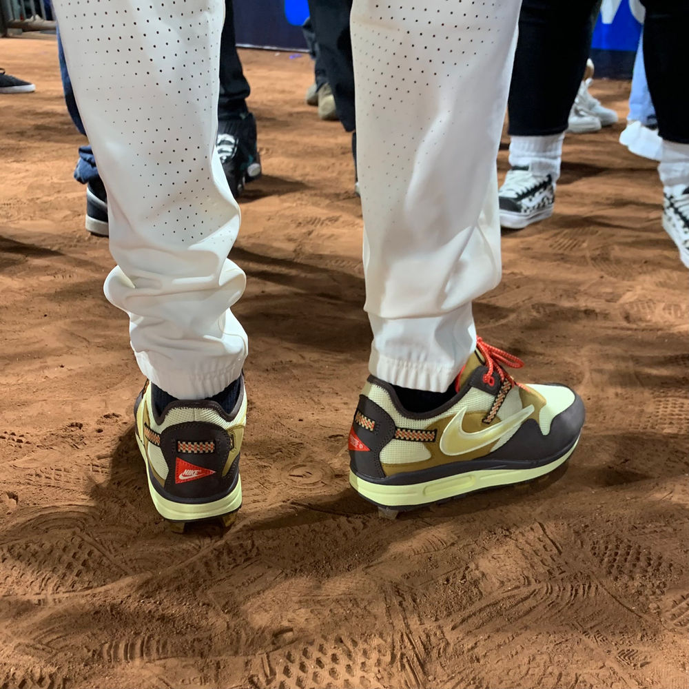 Custom Cleats Outfits Travis Scott & Friends/Family