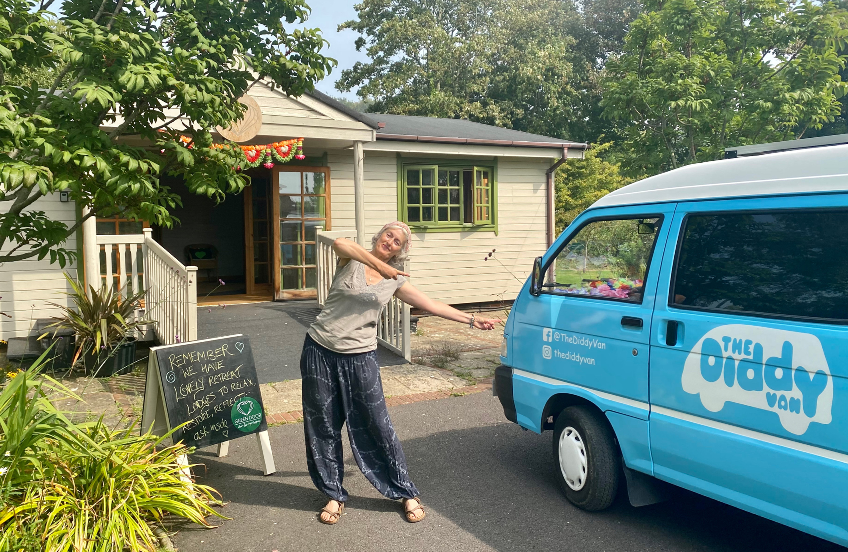 DIDDY COFFEE VAN | Green Door