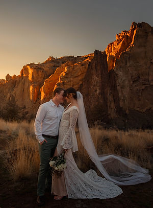 INVEST | Megan Dirksen Photo