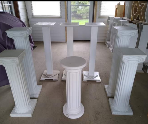 Podiums / Columns White | Cntrl MI Party Store