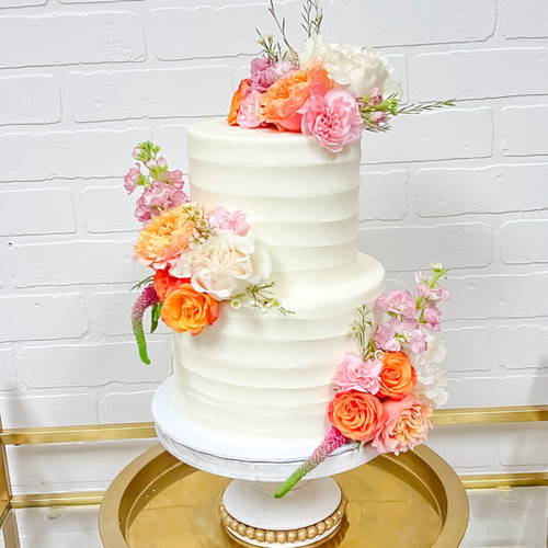 Medium tiered wedding cake Gold package | sugarbeebakeshop
