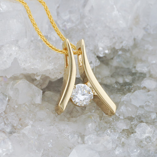 Modern Diamond Pendant | GretzDesigns