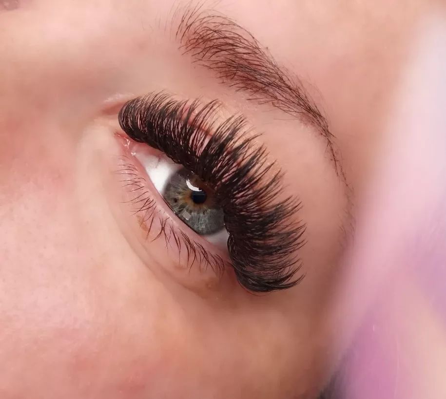 Lashed by Lauren Jayne is based in Hallow, Worcester. Offering eyelash ...