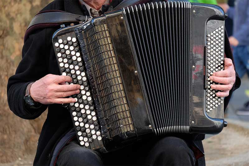 Nourish Program: The Sounds of the Accordion | The Jenks Center