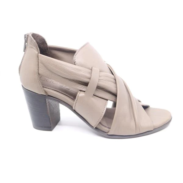 BUENO Uba Cross Over Detail Leather Comfort Heels | Zarifa's Collection