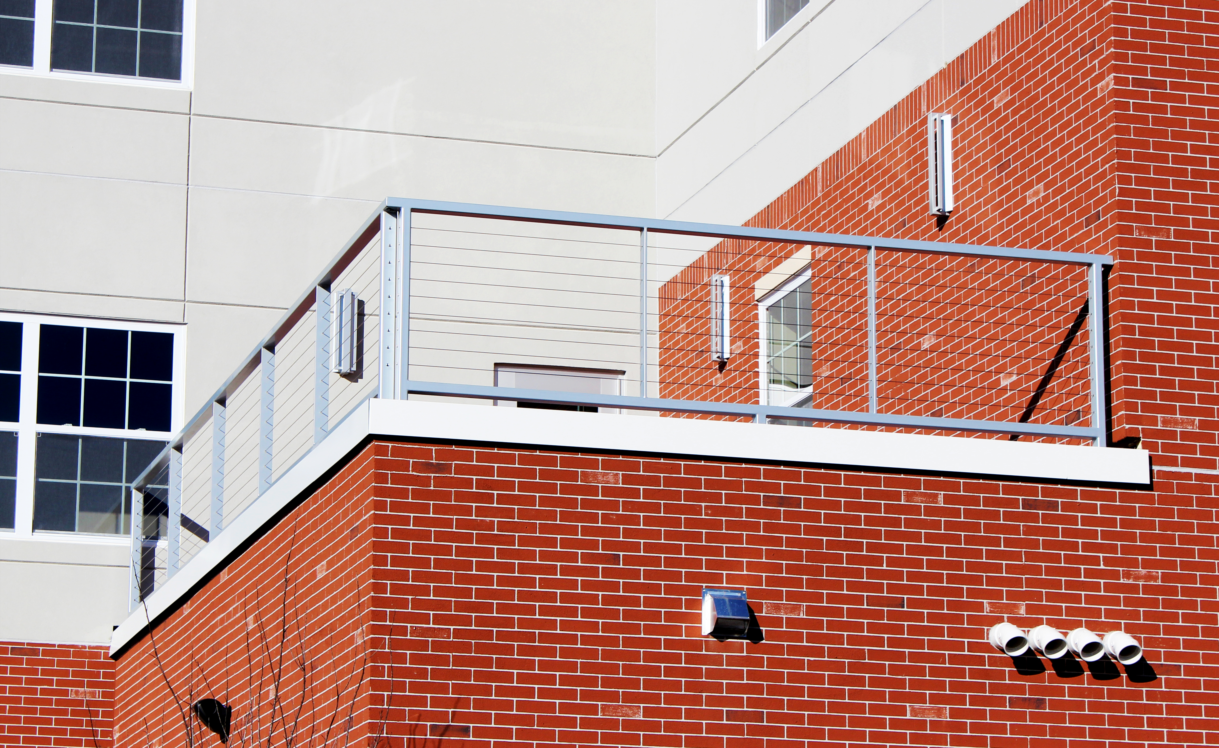 COMMERCIAL GALLERY | possenti-hof