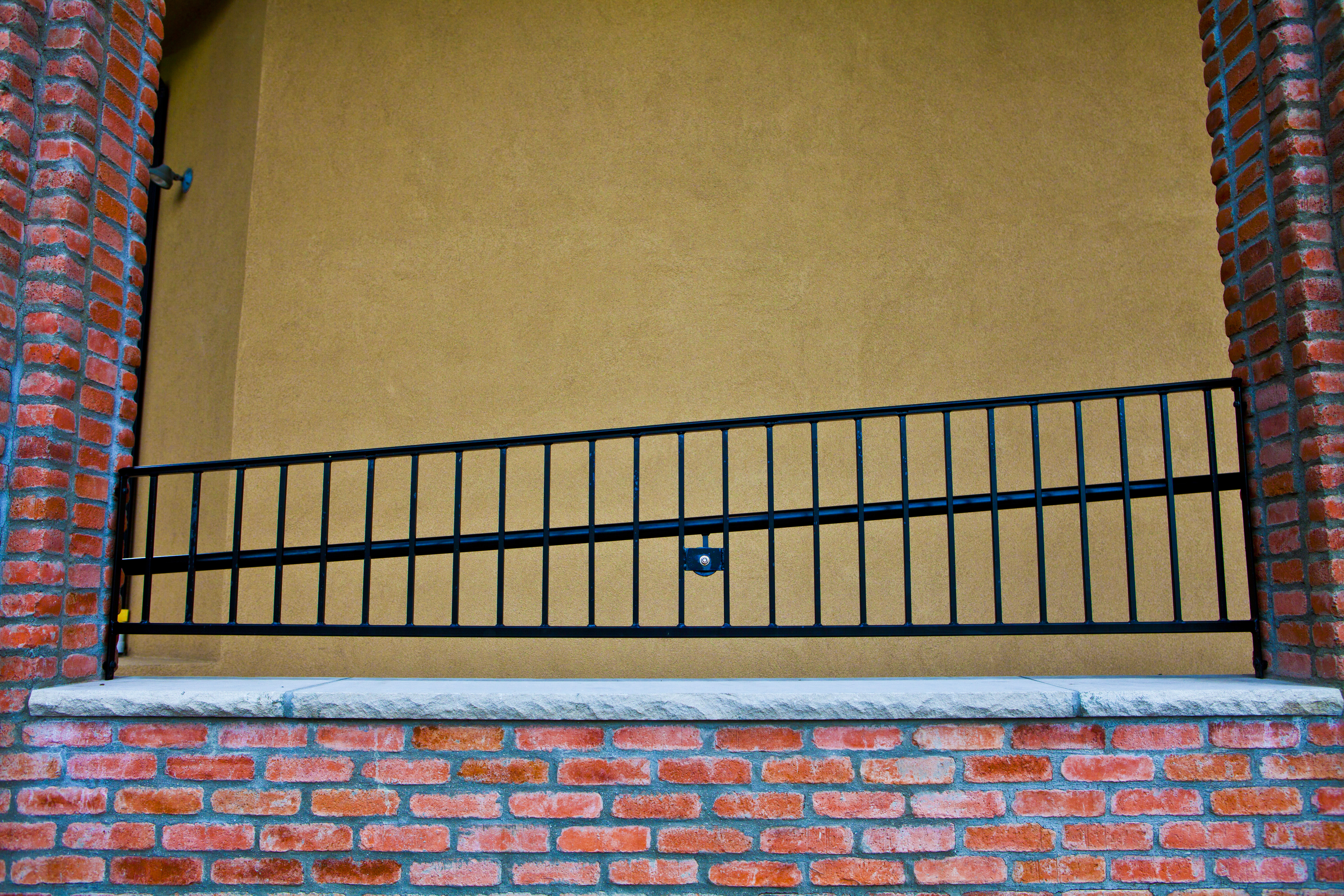 COMMERCIAL GALLERY | possenti-hof