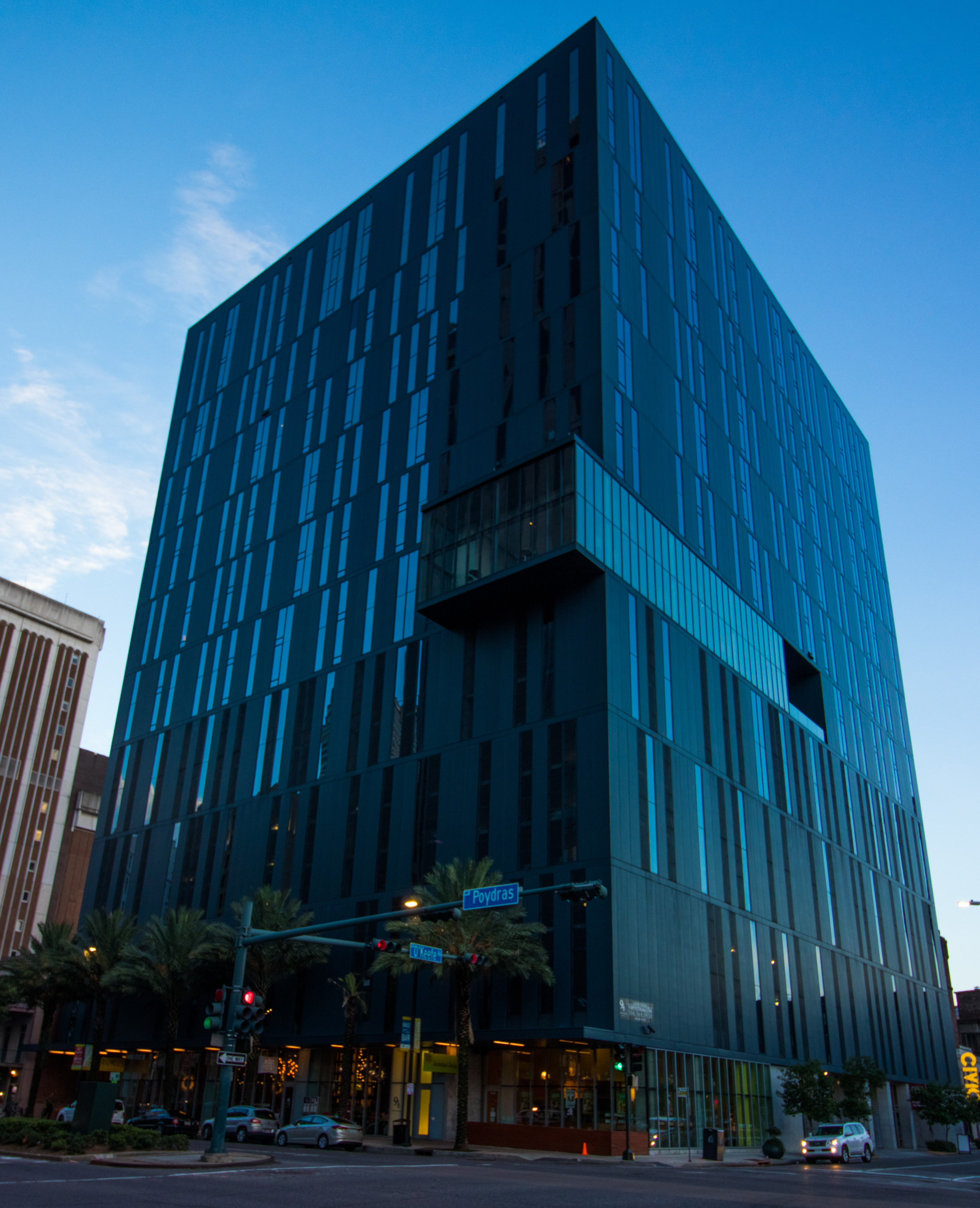 930 Poydras | Luxury New Orleans Apartments