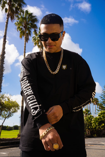 one two upper cuts | premium barber shop