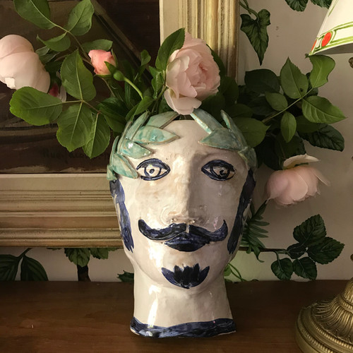 Mr Pot Head by me | Interiors