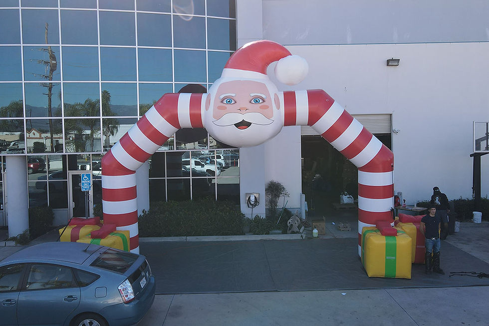 Giant Inflatable Christmas Arch w/ Santa Head