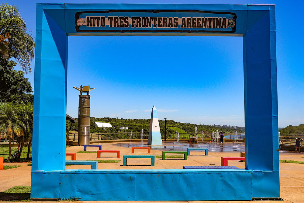 🌍 Puerto Iguazú y la Triple Frontera: Donde se encuentran tres países y una sola maravilla natural