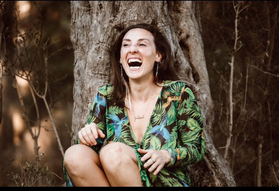 Women on Stage - Georgia Barnett