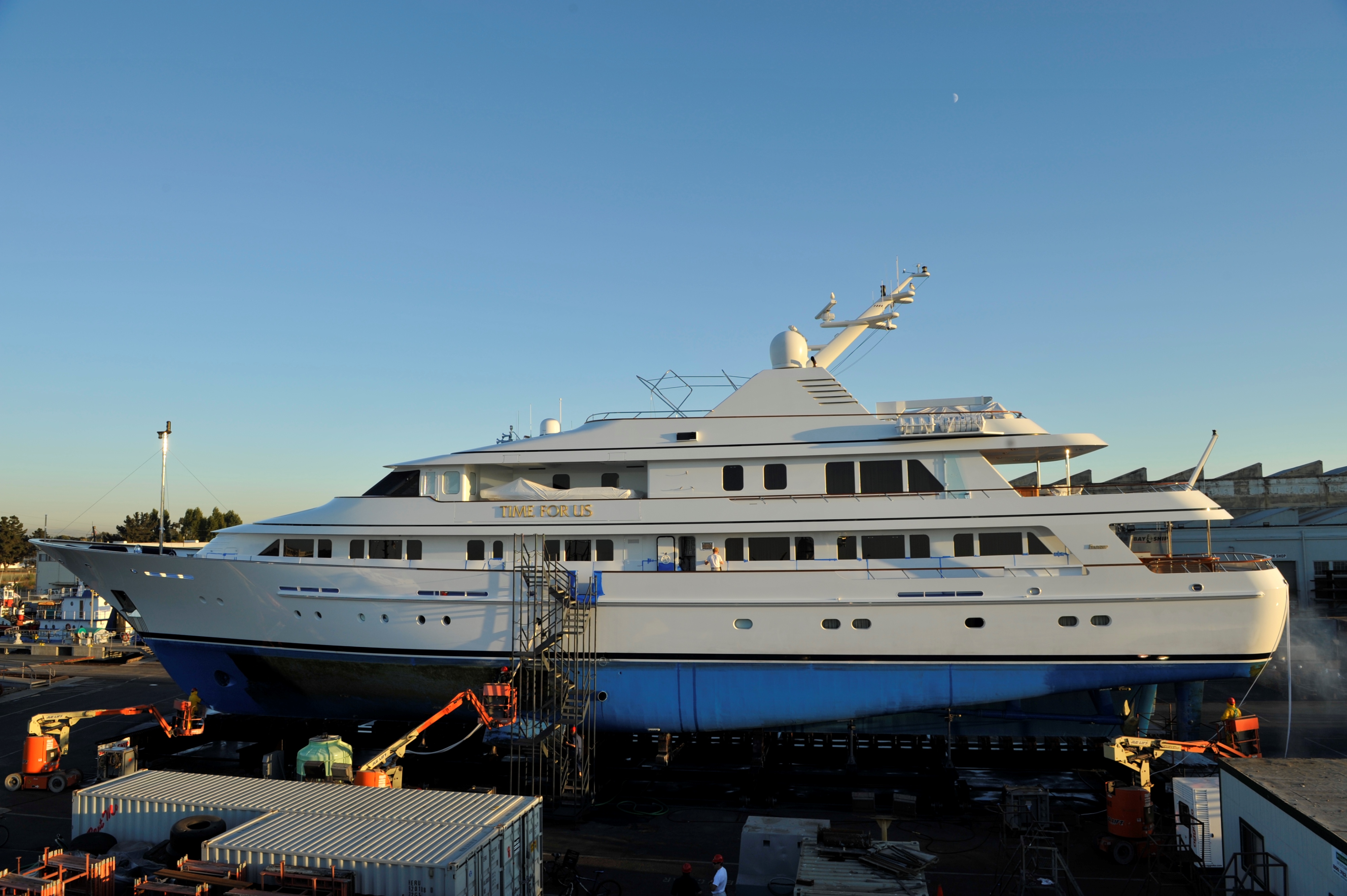 ABOUT US | bayshipandyacht