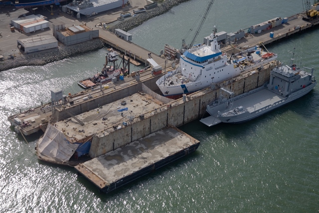 FACILITIES | bayshipandyacht