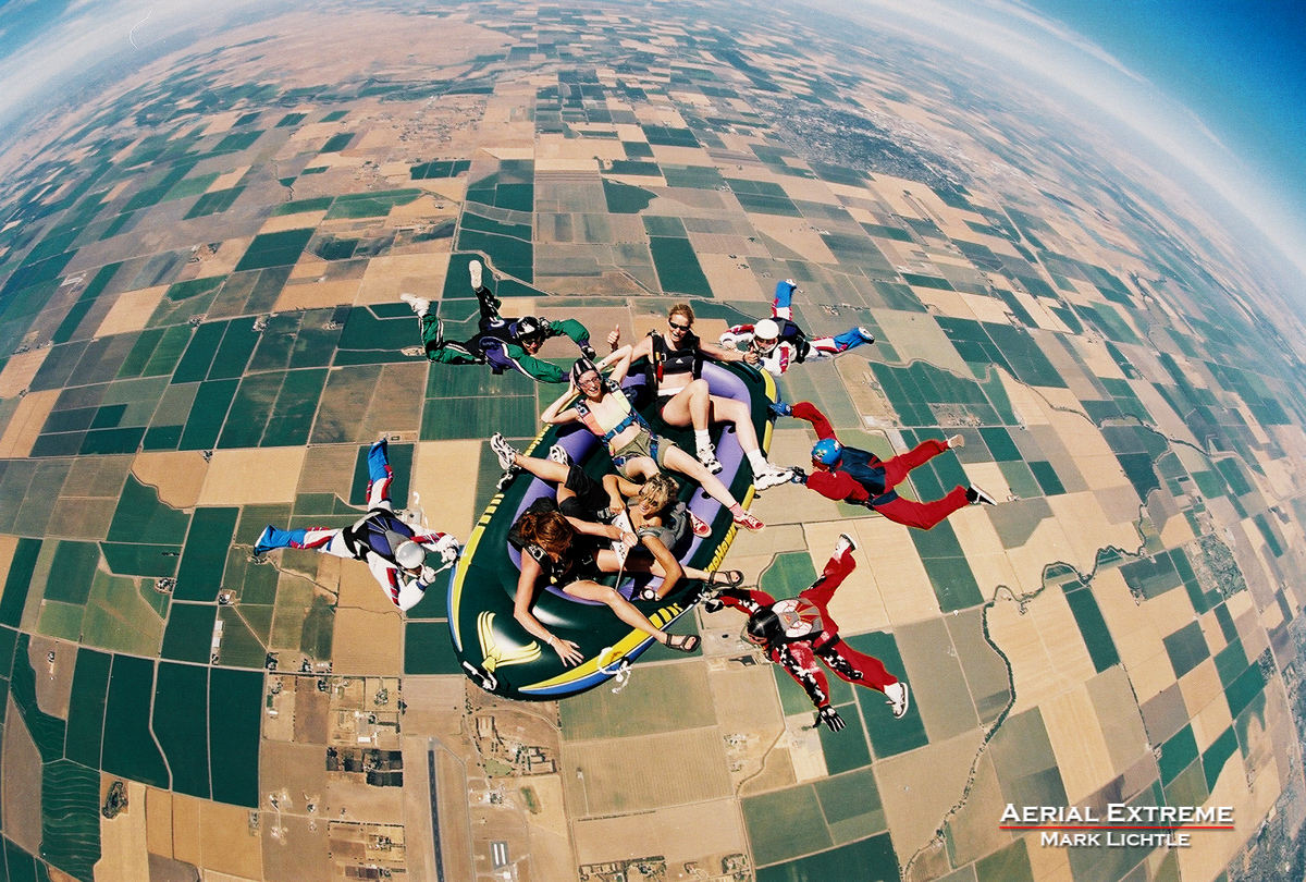 Skydiving | aerialextreme