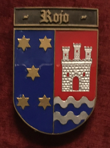 Rojo, escudo del apellido en esmalte | Arte y Heráldica