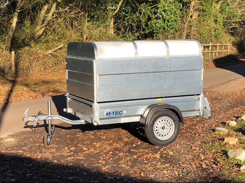 M-TEC 6x4 FT unbraked livestock trailer | R.D Agri