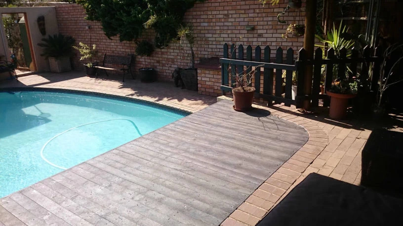 Recycled Polywood Timber Plastic Decking | Green Furniture
