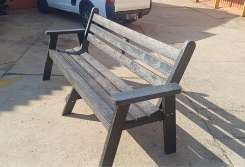 Terrace Slope Bench | Green Furniture