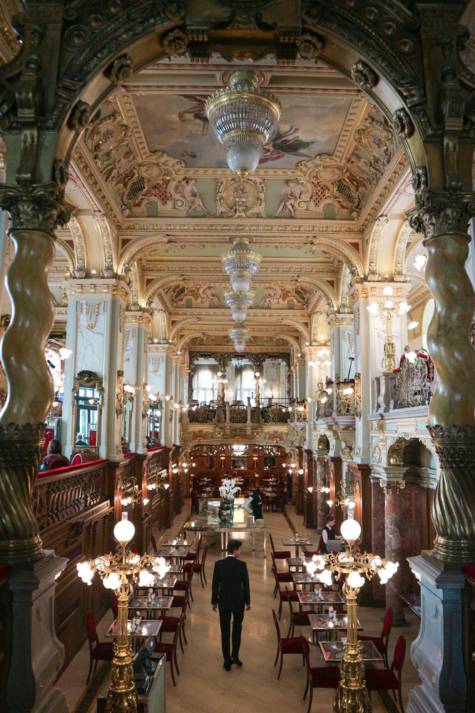 The Highlights of Pest District | Travel & Lifestyle Website | Well Voyaged