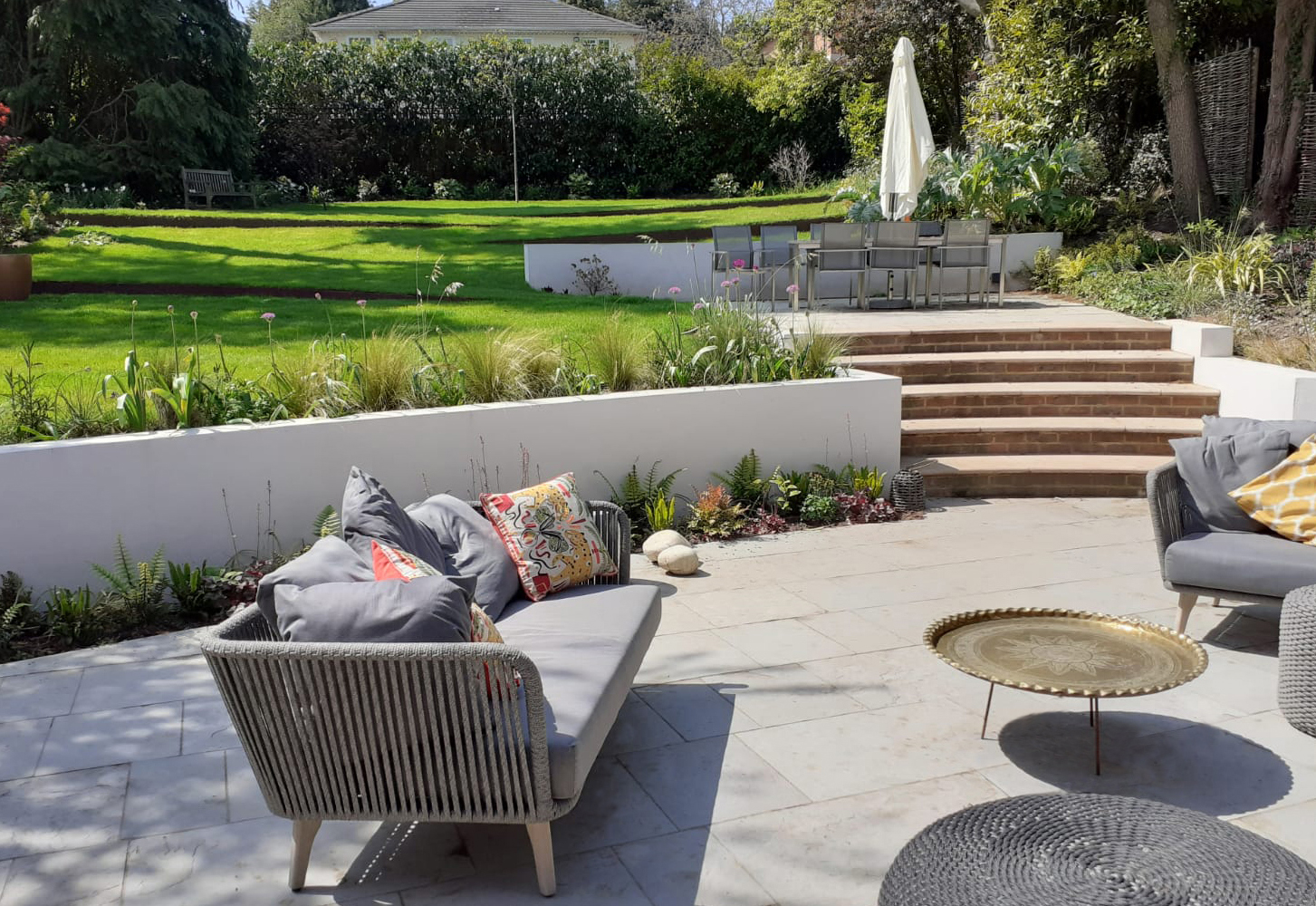 Garden Design - Bright Green Garden